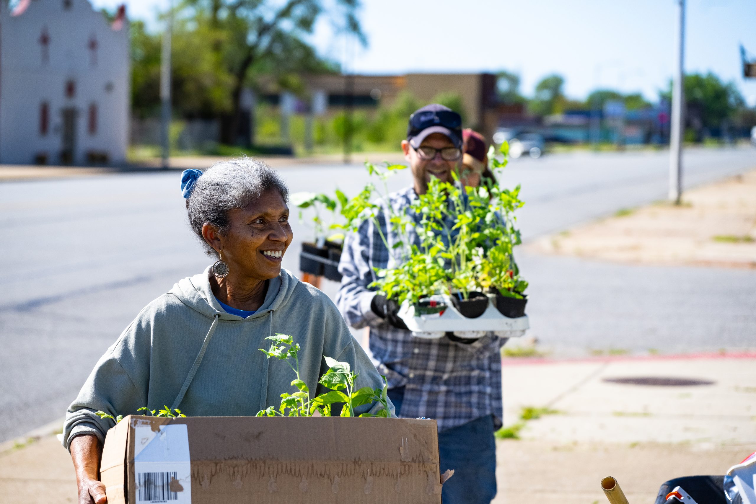 SNAP benefits delayed: Northwest Indiana groups and Gary organizer step up