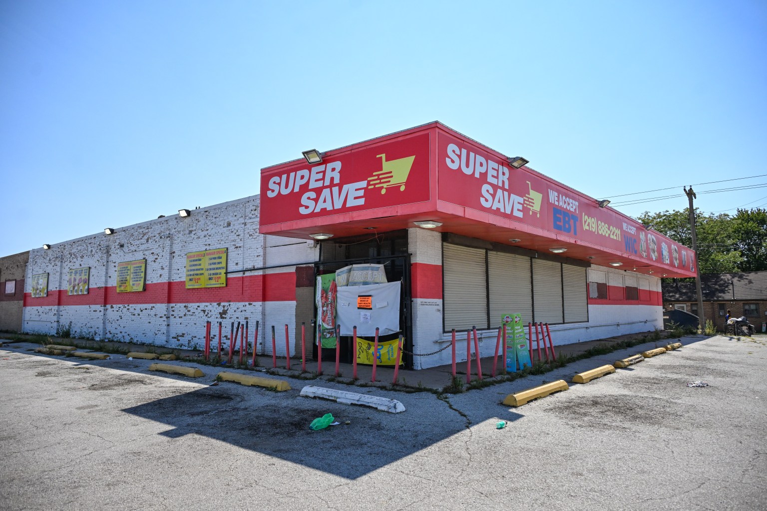 Gary Grocery Stores Closed for Health and Safety Violations - Capital B Gary